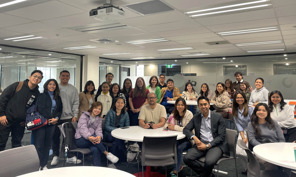 Philippines Vice Consul visits Auckland campus - Otago Polytechnic